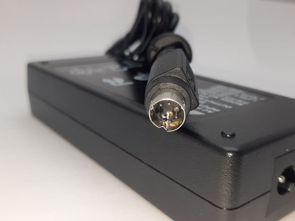 Genuine original Sunfone AC power supply acu038a-0512 5v 12v 2 2a 4 pin din